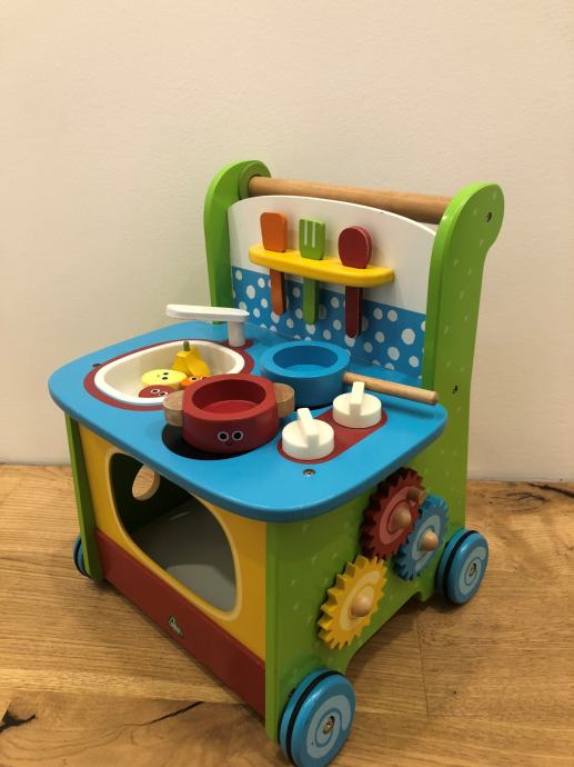 Sprehajalček - otroška kuhinja, Mothercare ELC