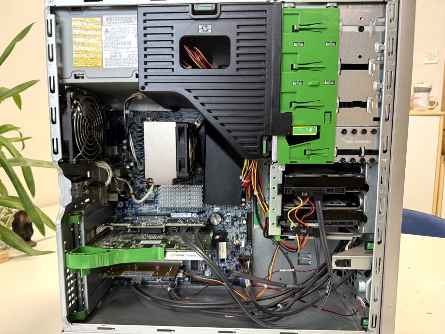 HP Z400 Workstation | Xeon | 12GB RAM | Nvidia Quadro