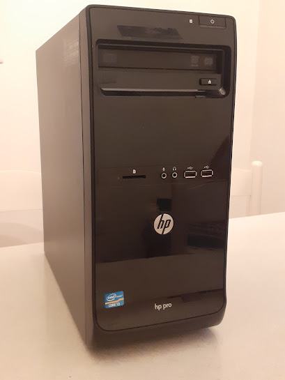 Namizni računalnik HP i3-3240