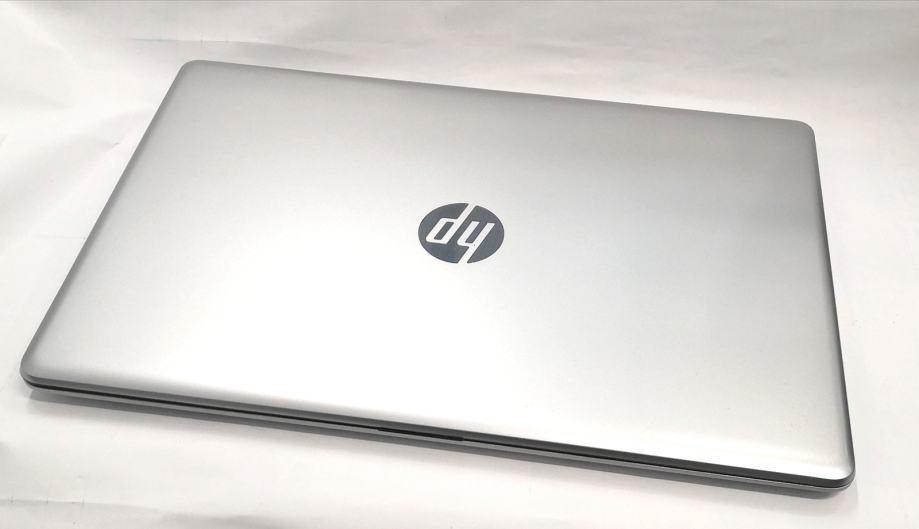 (6317) Prenosni računalnik HP 17-by2037nm