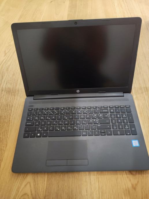 HP 250 G7 i5-8265, 16GB RAM, 512GB SSD
