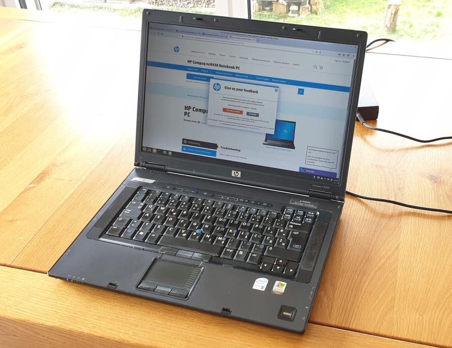 HP Compaq nc8430 Core duo 2GHz, 4 GB RAM, 100 GB HDD, Radeon X1600
