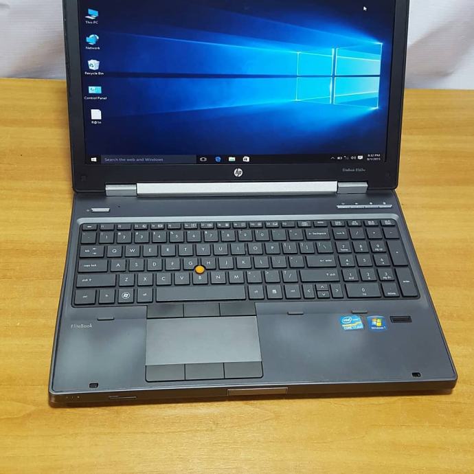 HP EliteBook 8560w delovna postaja i7 8gb 250gb disk AMD FirePro M5950