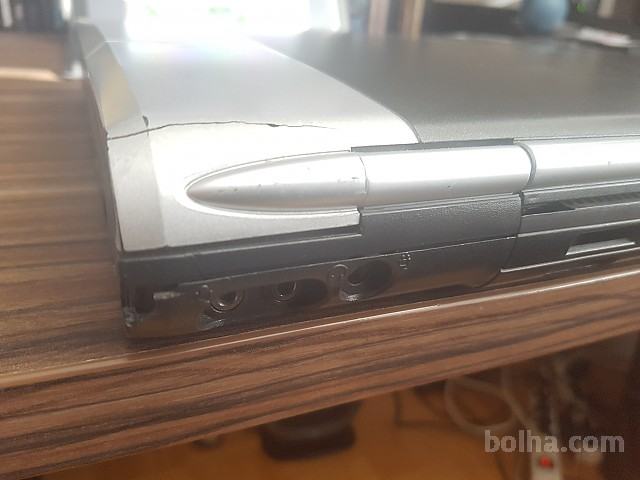 Prenosnik Compaq EVO N1020V, Pentium 4, 512MB RAM