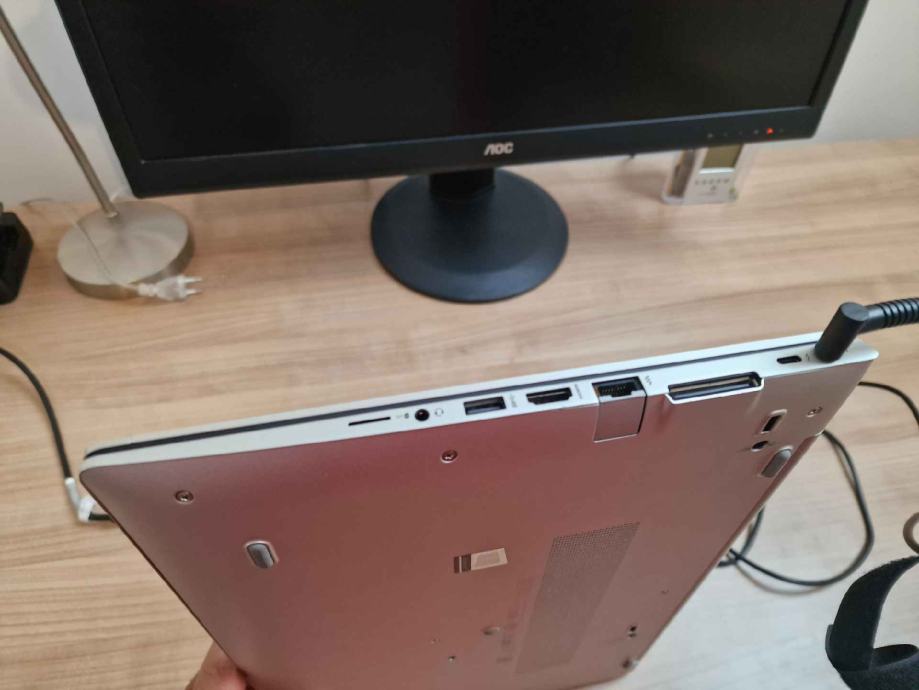 Prenosnik HP Elitebook 850 G5 i5–8250U, 8Gb, 256Gb + docking