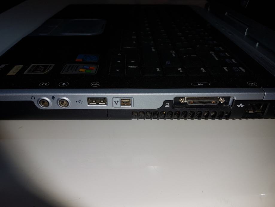 Prenosnik STROJ HP pavilion zv5000 3,2ghz hyper threading dual