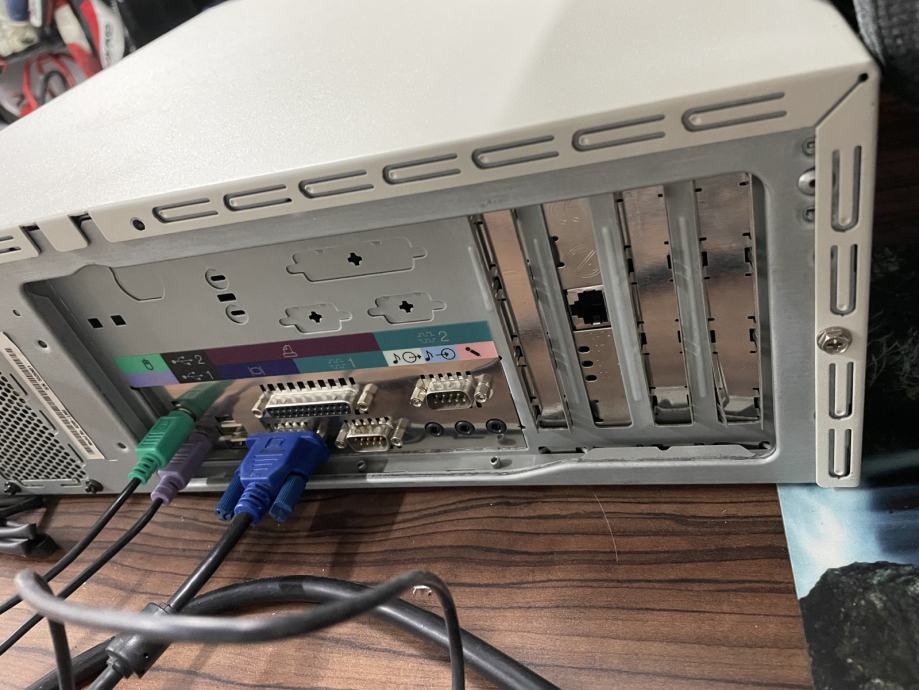 Retro PC IBM 300GL model 6288-LMG z win98se