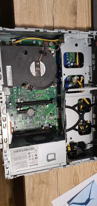 Lenovo ThinkCentre M75s Gen 2 + dodano 8GB RAMa (skupaj 16GB)