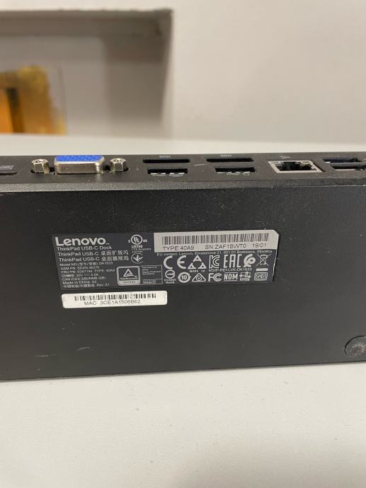 Docking postaja Lenovo 40A9 (priklopna postaja) z napajalnikom 90w