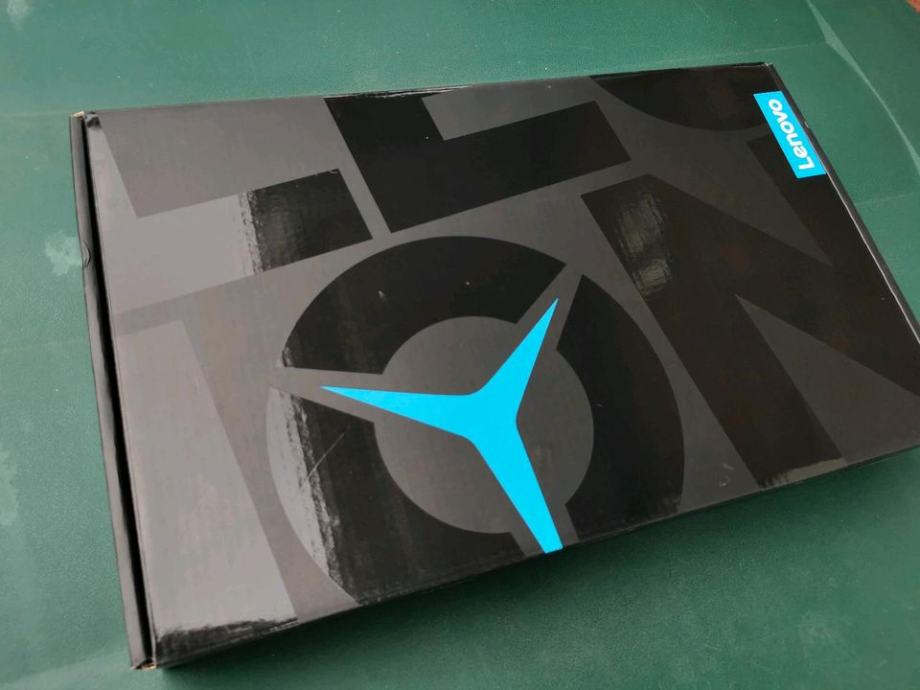 Gaming prenosnik Lenovo Legion 5 Pro - RTX 3070, RYZEN 7 5800H