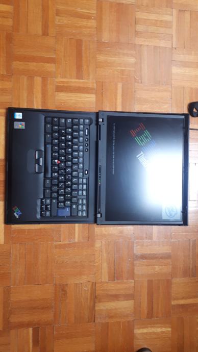 IBM Thinkpad R50E