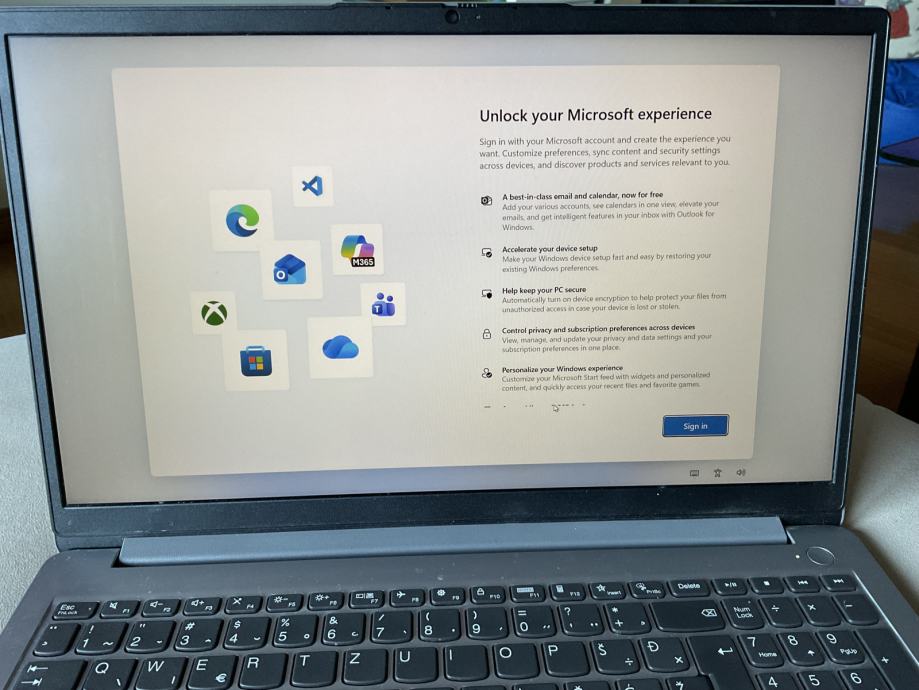 Lenovo Ideapad 1 15” Ryzen 5 5500U