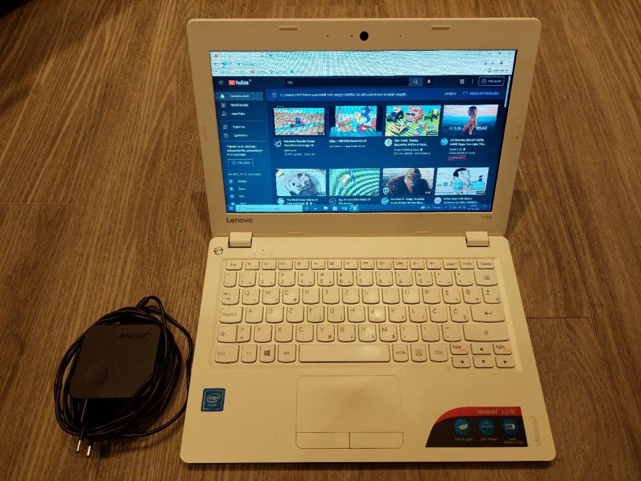 Lenovo ideapad 110s prenosnik 2 leti star kot nov