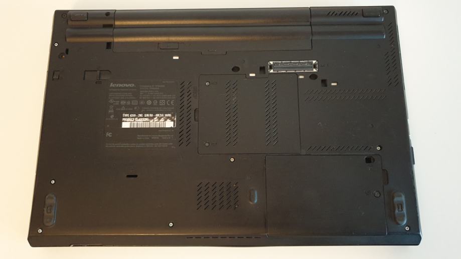 Lenovo Thinkpad W510 - 15 - i7 Q820 1.73GHz - 8GB ram - Nvidia Quadro