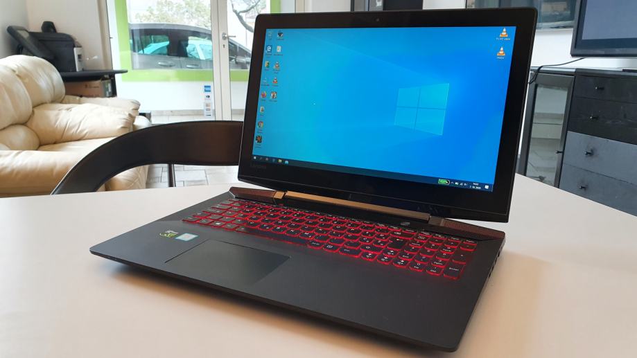 Lenovo Y700 I7 6700HQ, 16GB DDR4, Geforce 960M, 256GB SSD, 1000GB HDD