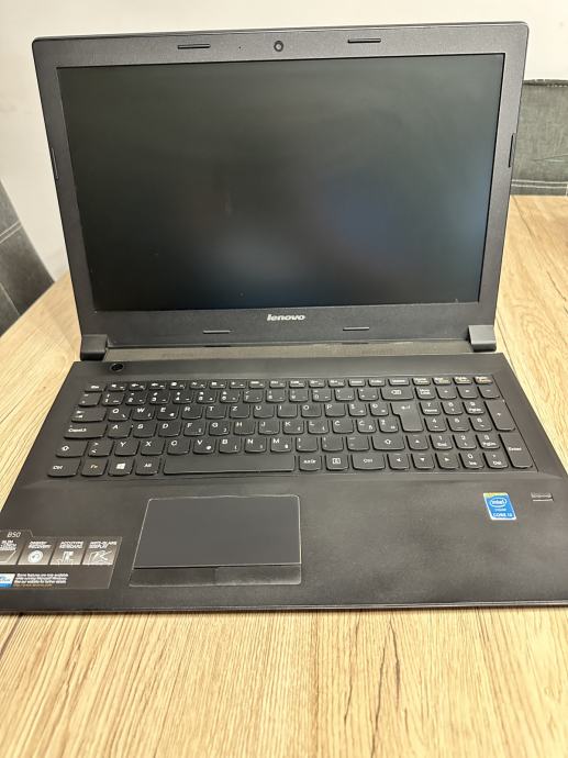 Prenosnik Lenovo B50-80 15,6 i3-5005U 8GB 240GB SSD Win PRO