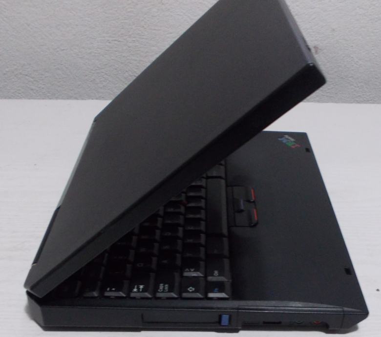 Lenovo Thinkpad R31