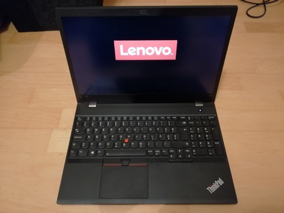 ThinkPad T580+dock, 15,6 col, I5, 16GB, Nvidia MX150, 256GB SSD