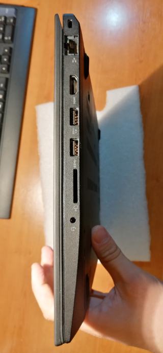 ThinkPad T580+dock, 15,6 col, I5, 16GB, Nvidia MX150, 256GB SSD