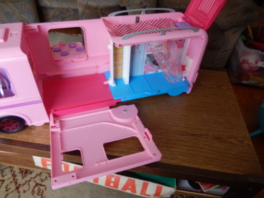 Mattel Barbie Sanjski avtodom 3 v 1 Dreamcamper kot novo