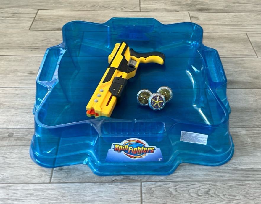 Spin fighters - arena, pištola in spinerji