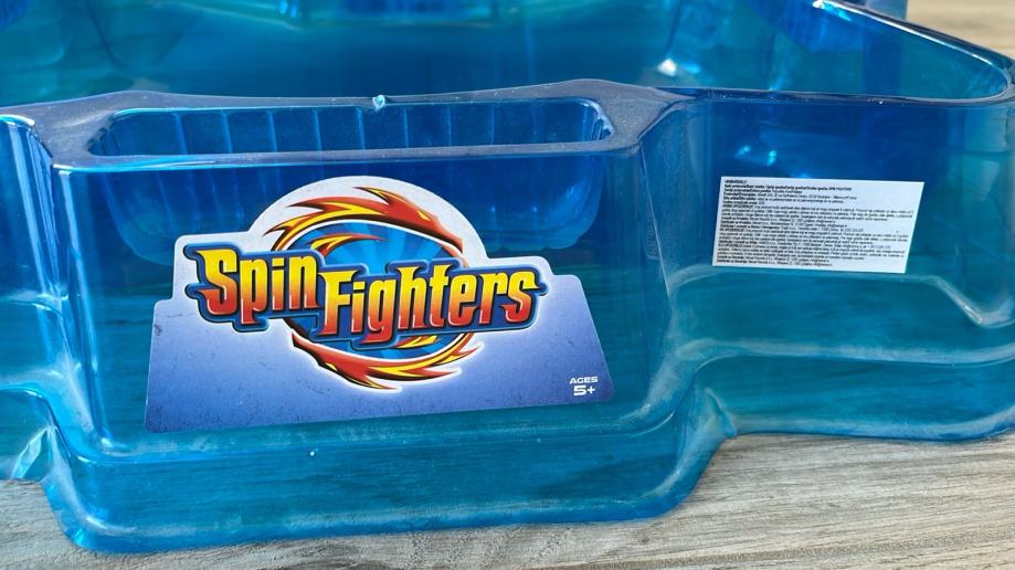 Spin fighters - arena, pištola in spinerji