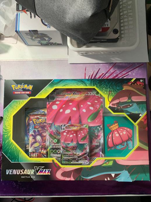 Pokemon March V-Max Battle Box Venusaur