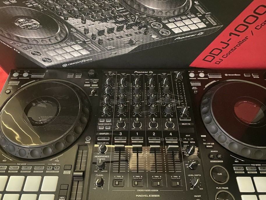 Pioneer DDJ-1000 DJ Controller Rekordbox
