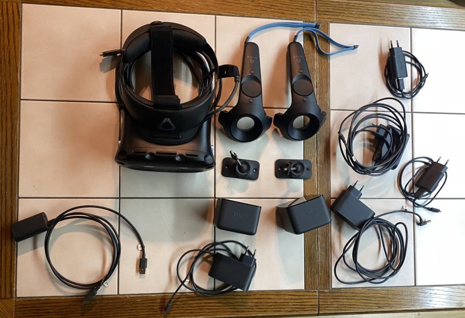 VR očala HTC vive cosmos elite