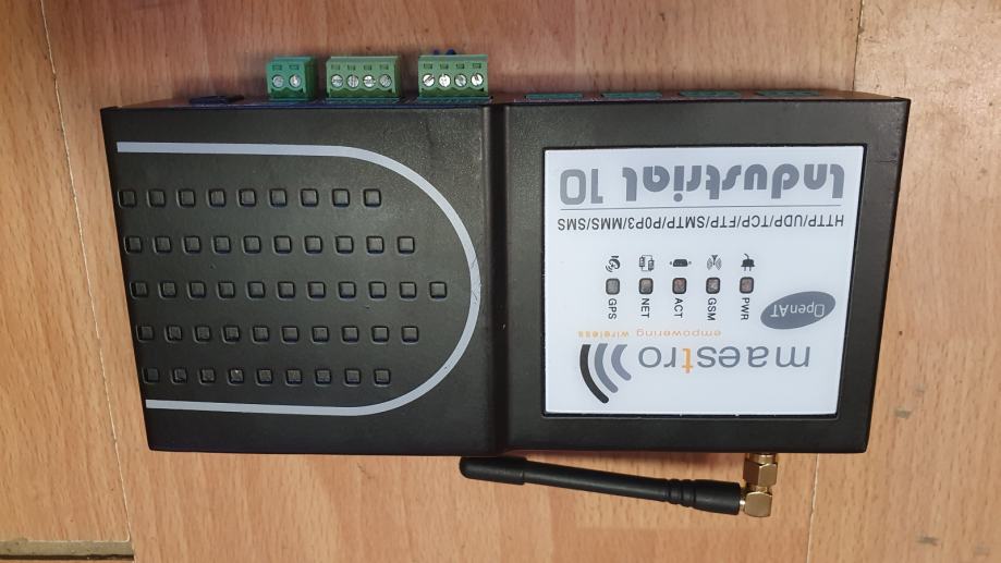 Prodam 2G 3G modem INDUSTRIAL 10