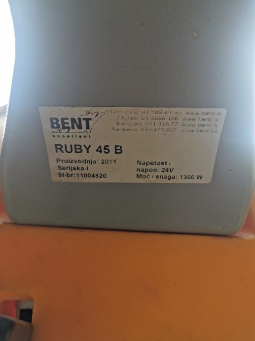 BENT RUBY 45 B letnik 2011