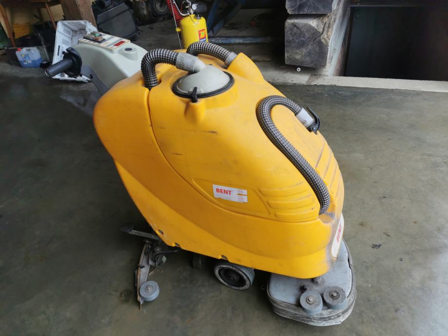 BENT RUBY 45 B letnik 2011