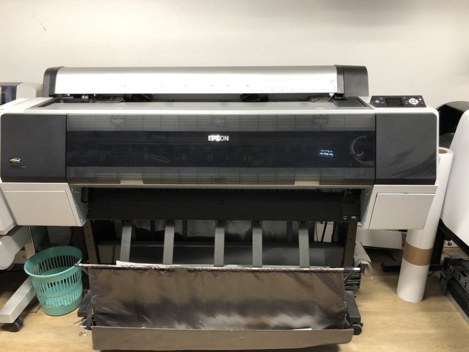 Epson stylus pro 9890