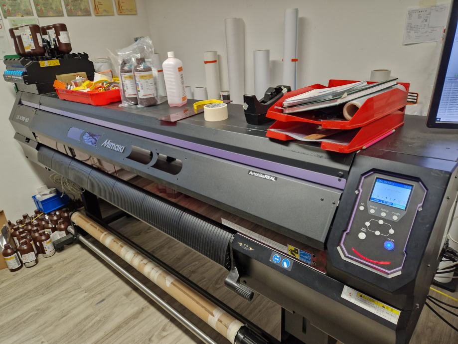 MIMAKI UCJV300-160 UV LED PRINTER/CUTTER (64 WIDE)
