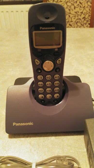 Brezžični telefon PANASONIC
