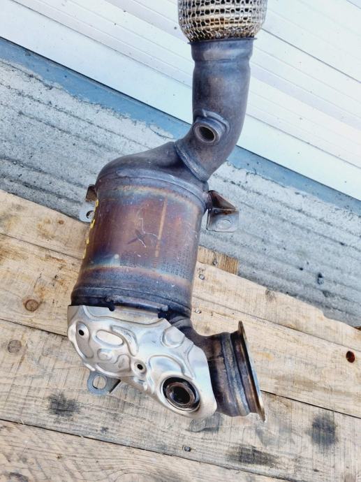 Vw Golf 7 1.0 tsi DPF katalizator izpušni sustav 5Q0131701AG