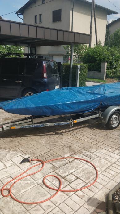 Jadrnica Fireball - Winder