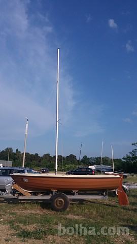 Jadrnica Elan 430 S
