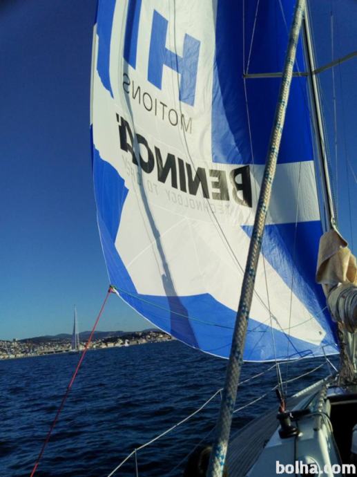 Jadrnica VAL 35 prodam, 10,7 m dožine, 3 kabine