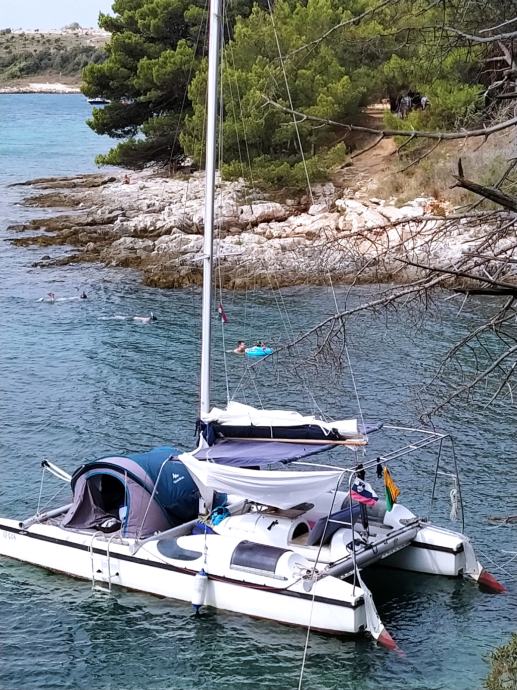 Katamaran, športno potovalni prodam