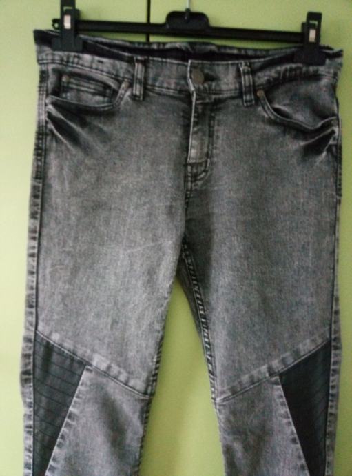 Dekliško/ženske jeans oprijete hlače YFK št 170 obseg pasu 82cm