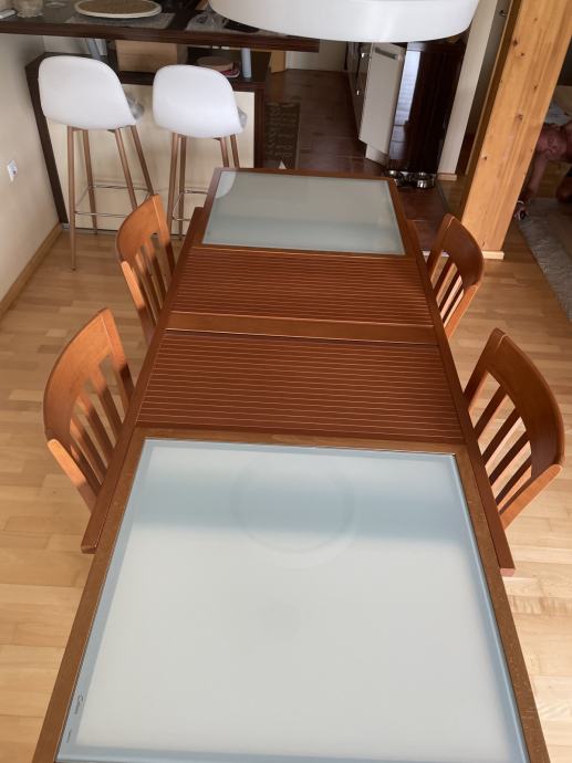 Calligaris miza in stoli