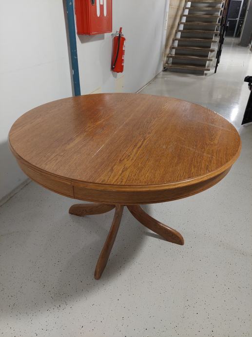 Masivna lesena okrogla raztegljiva miza 110cm
