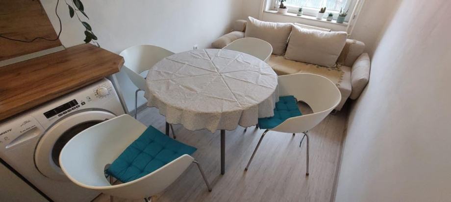 Miza kuhinjska okrogla steklena s 4 stoli IKEA