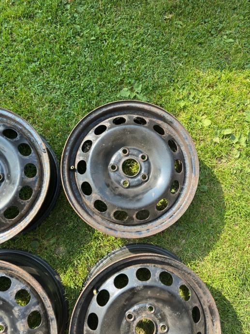 Prodam jeklena platišča za Volkswagen Škoda Seat