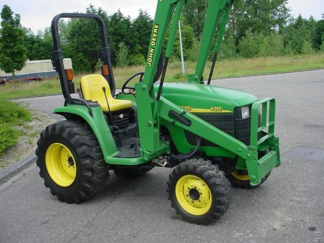 John Deere 4310 Load Traktor