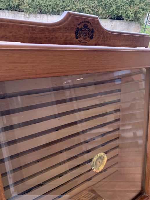 Humidor Macanudo