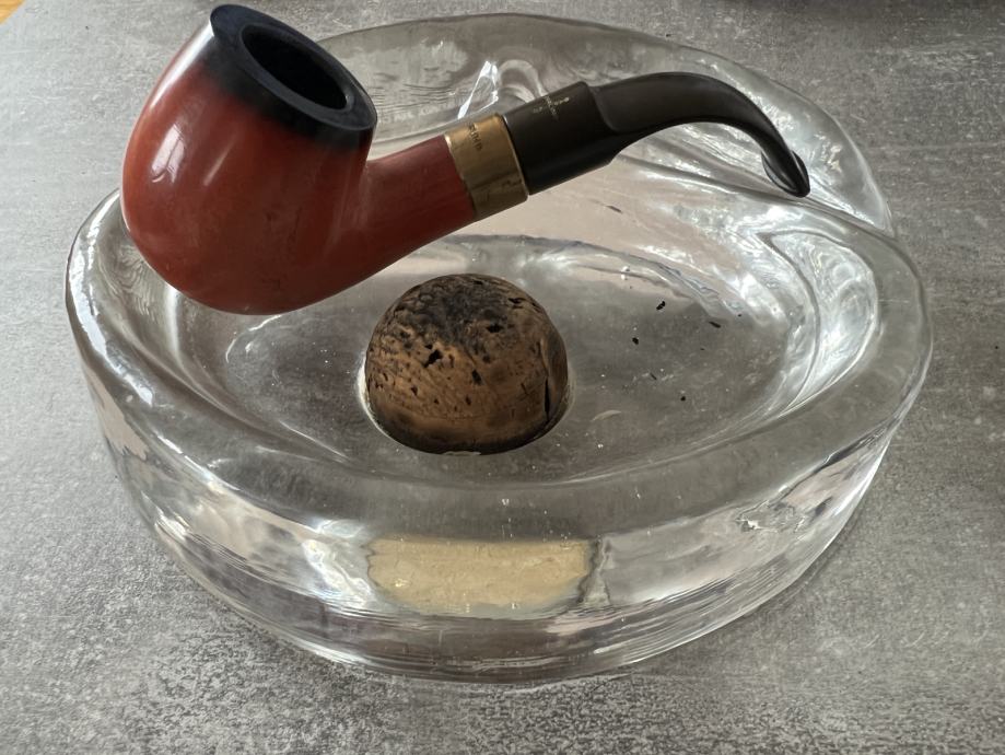 TOBAČNA KADILSKA PIPA FAJFA PIPE