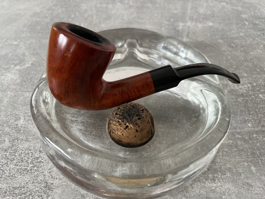 TOBAČNA KADILSKA PIPA FAJFA PIPE