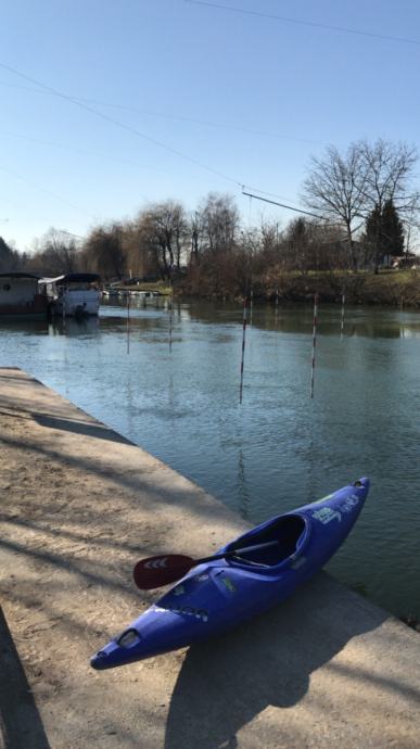 Kajak Prijon Invader Light z veliko opreme